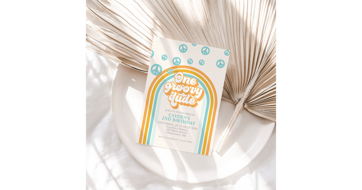 Eén Groovy Guy Retro Boy 1st Birthday Uitnodiging | Zazzle.nl